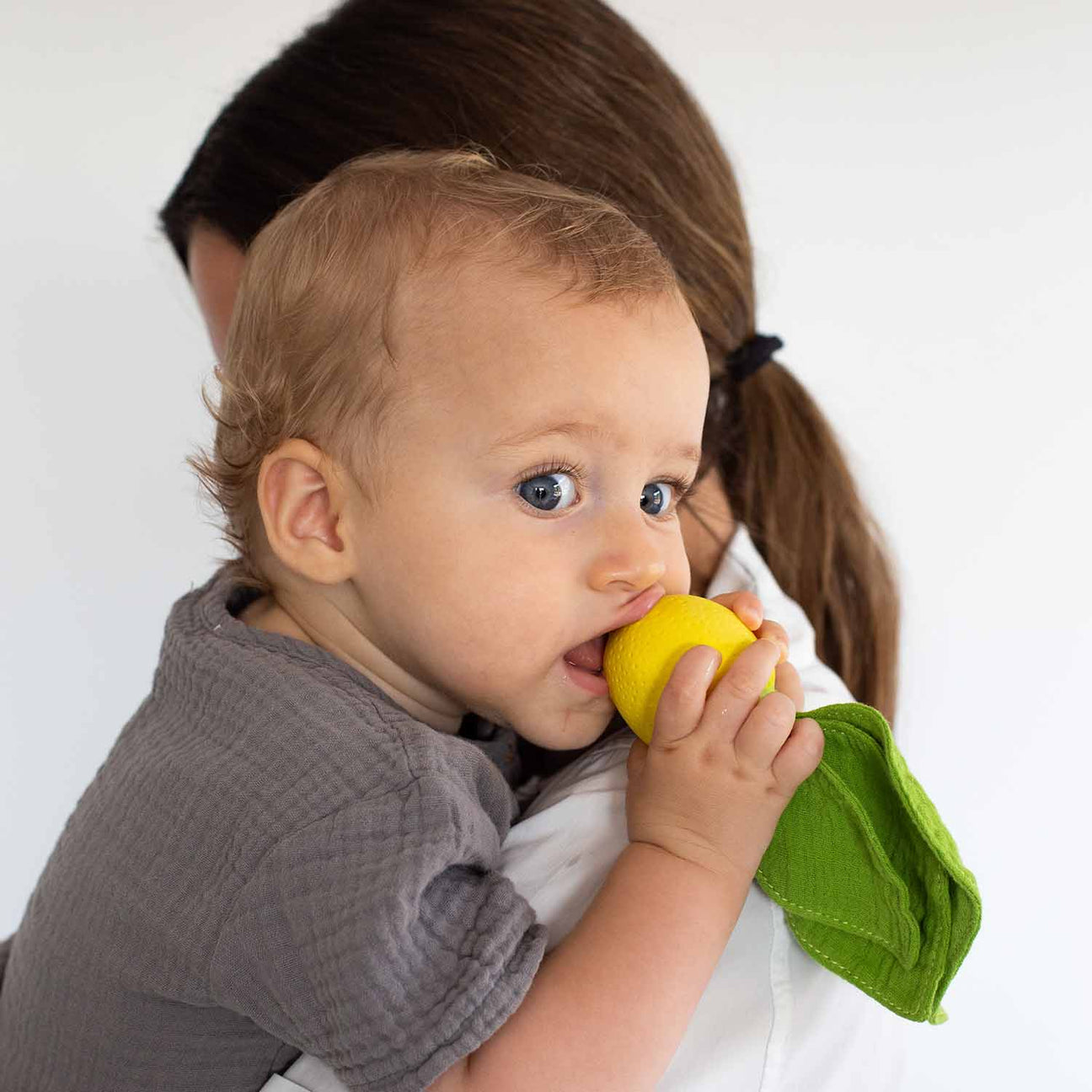 Lou the Lemon Lovey-Teether – Oli&Carol US